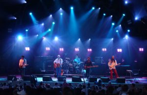 Remember the Tragically Hip As They Once Were | Alan Cross