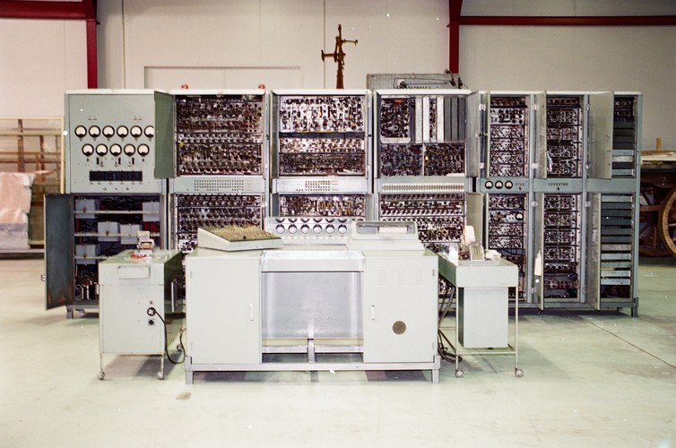 Who Was First to Play Music on a Computer? It Was the Australians ...