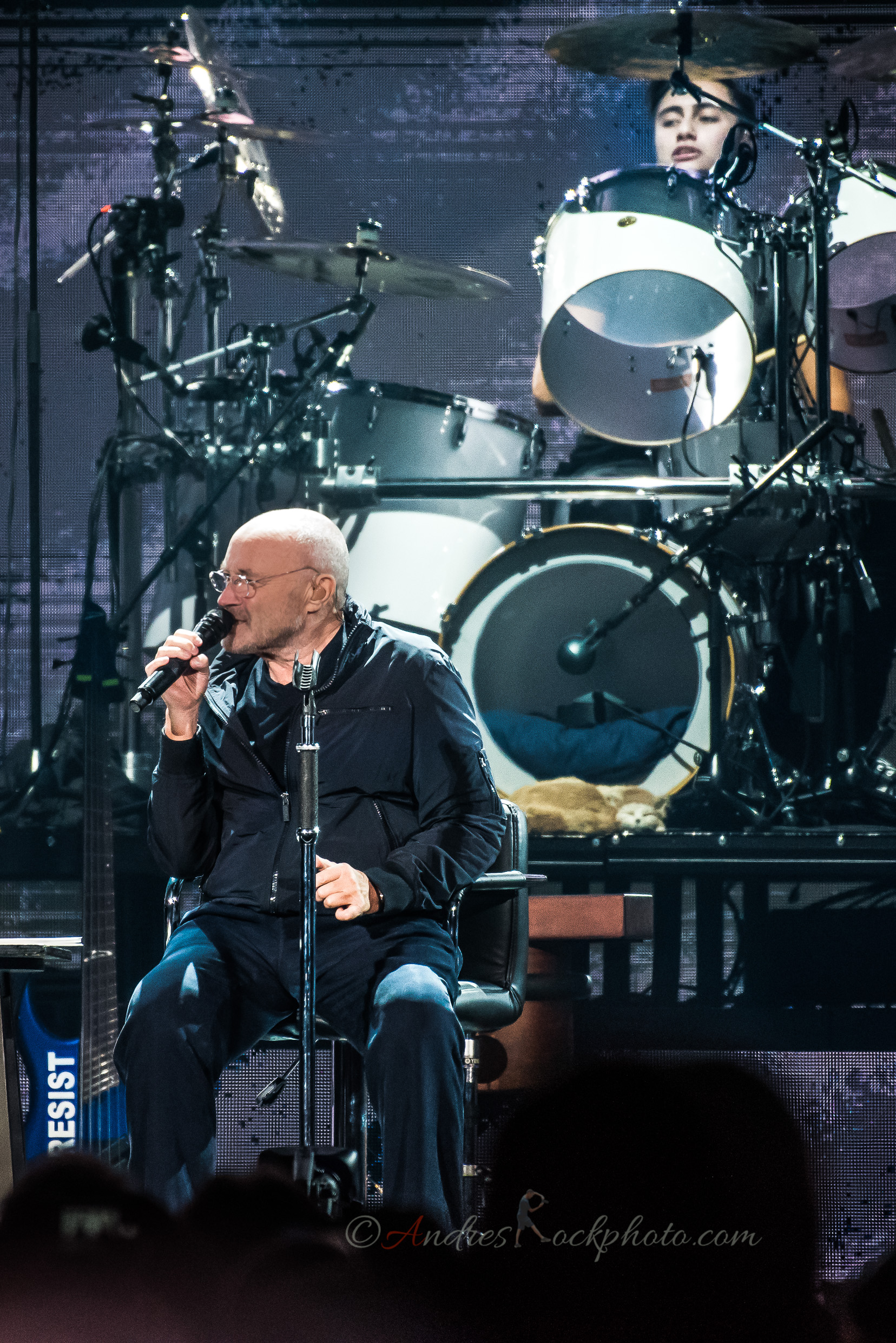 Photos from Phil Collins' "Not Dead Yet" performance in Toronto | Alan ...
