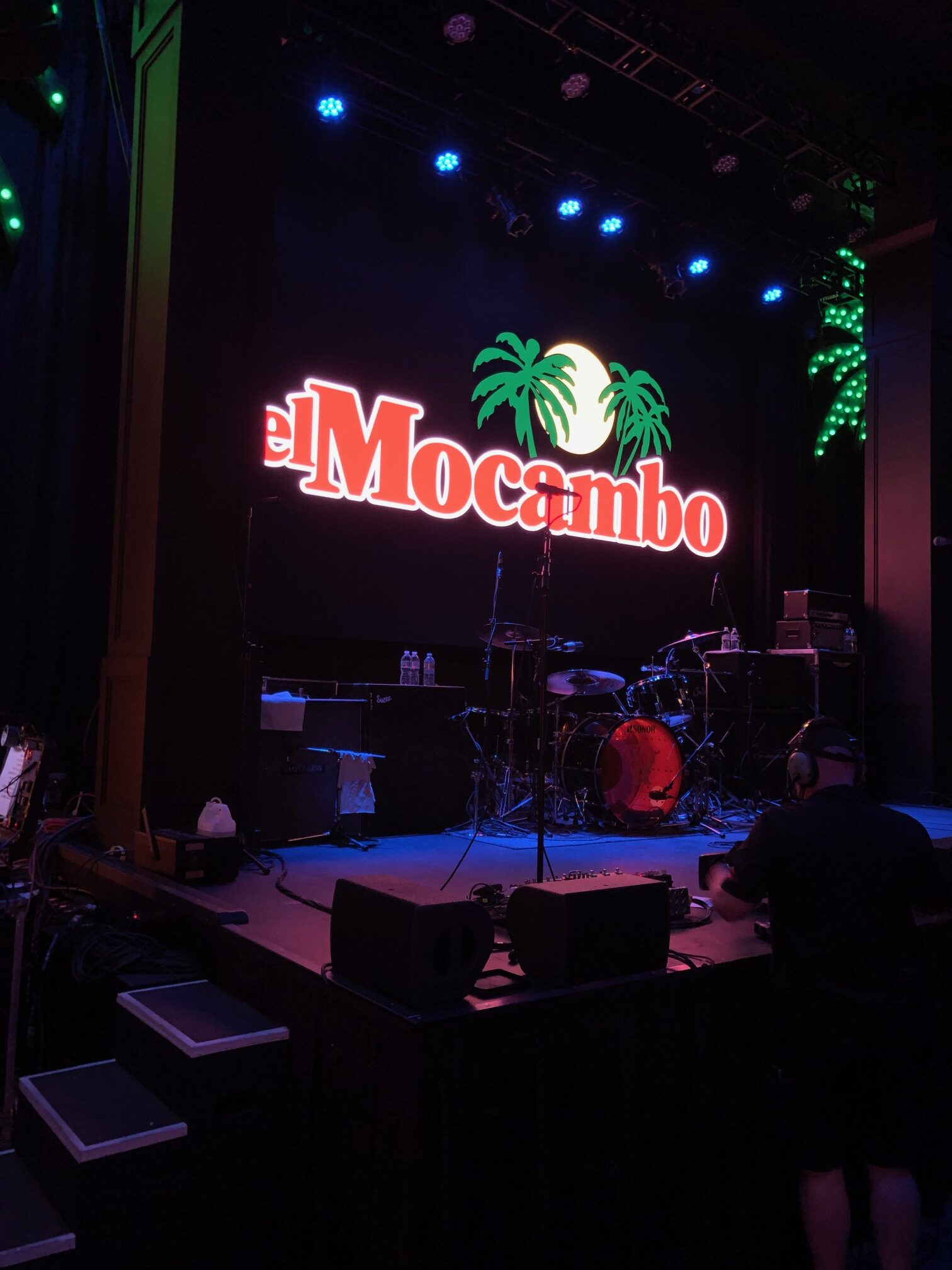 Here are pictures of last night's reopening of the El Mocambo | Alan Cross