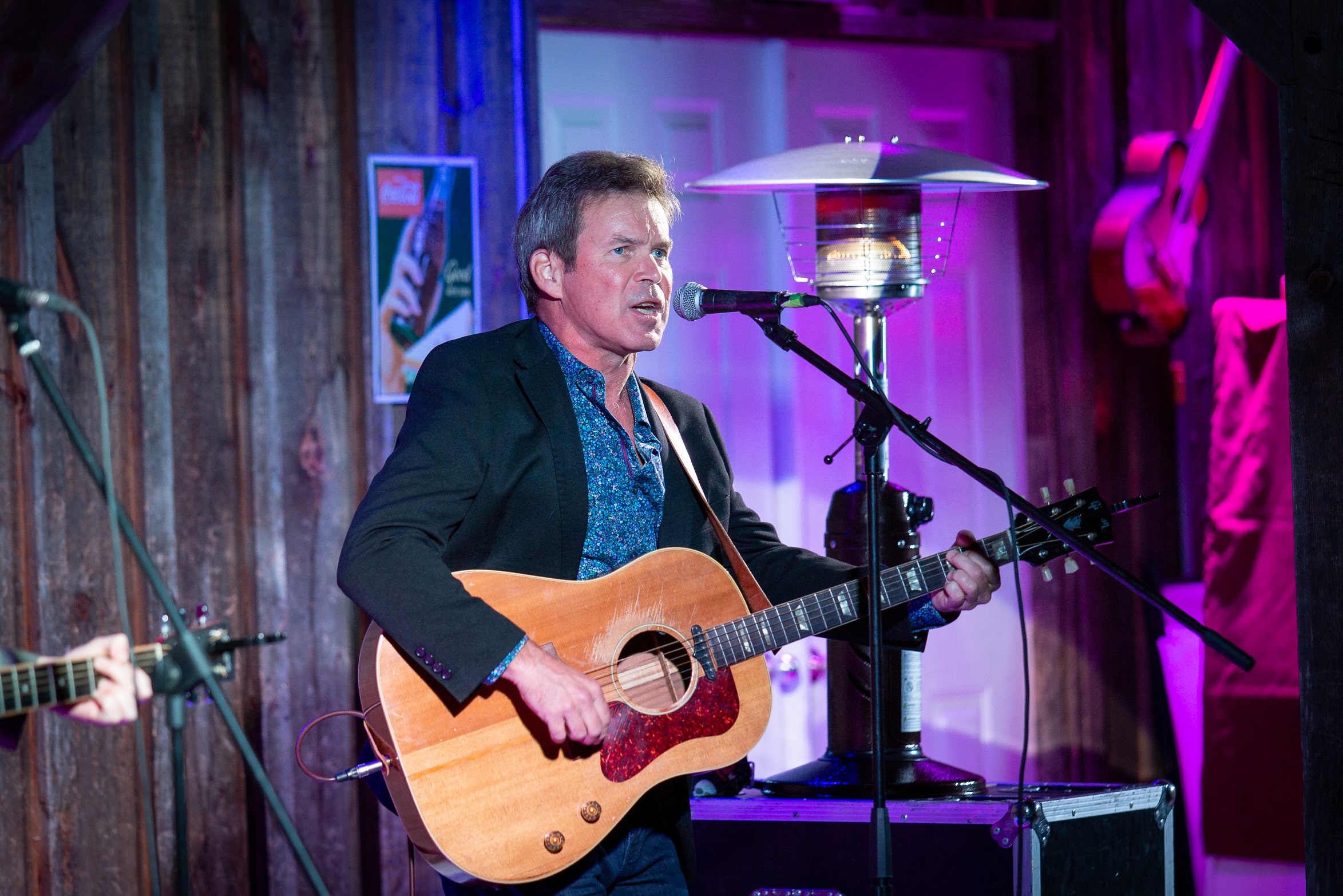 The Tragically Hip's Gord Sinclair played a gig in a coffee house. Here ...