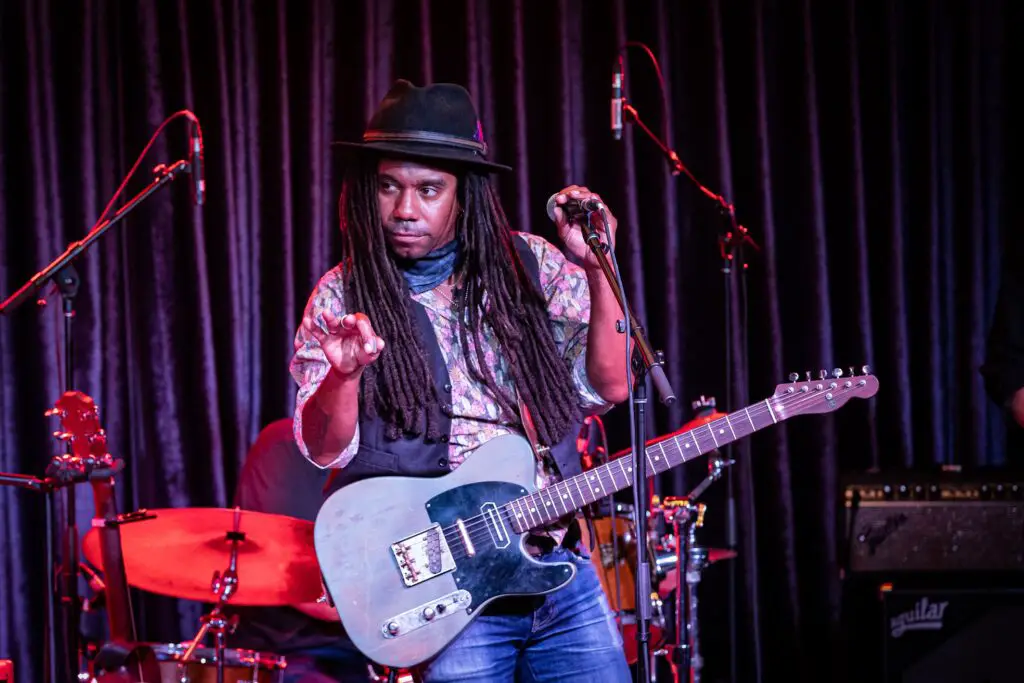 Photos and an interview from Julian Taylor's show at Ottawa's newest ...