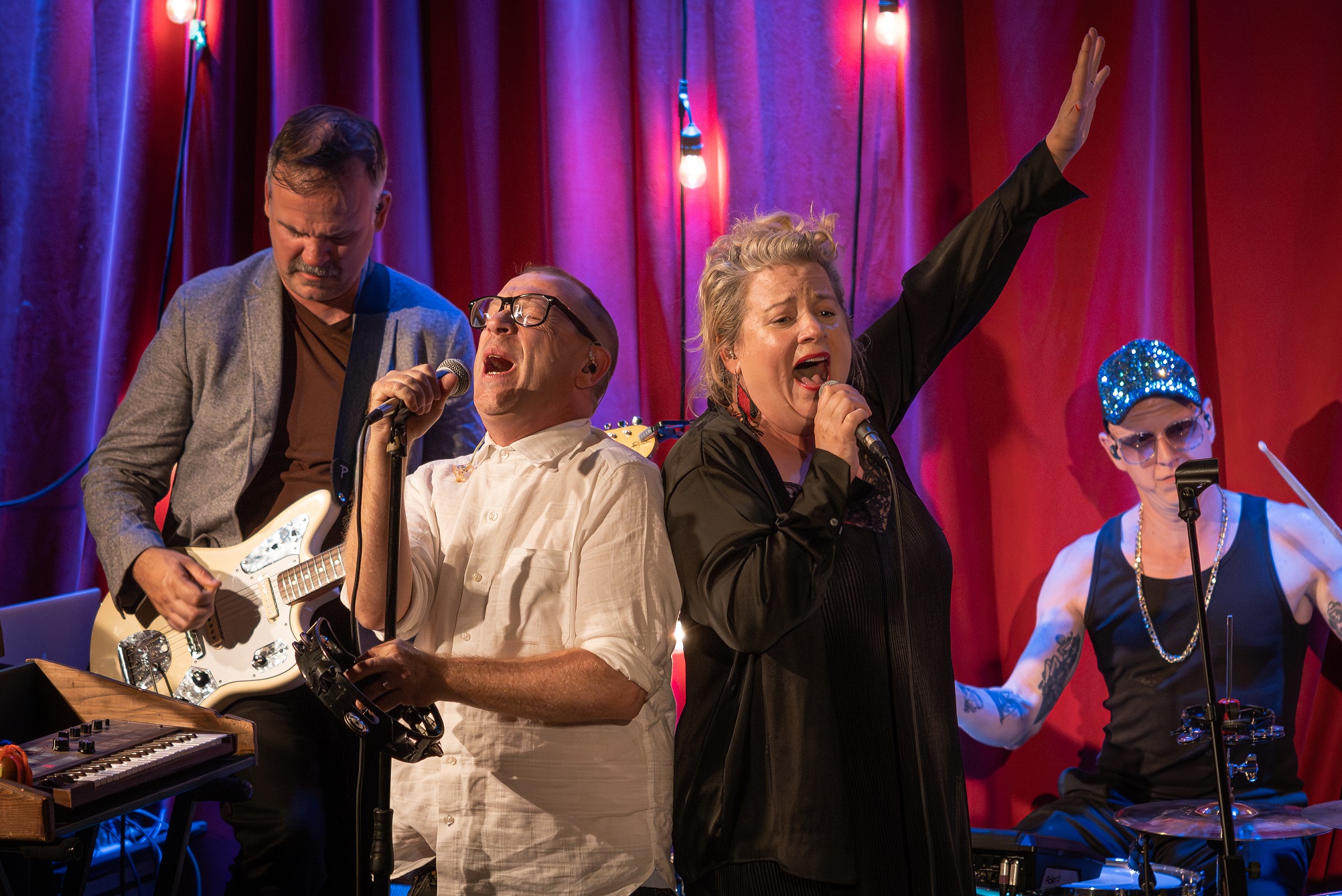 Stars perform at "Ontario's biggest little music venue." Here are ...