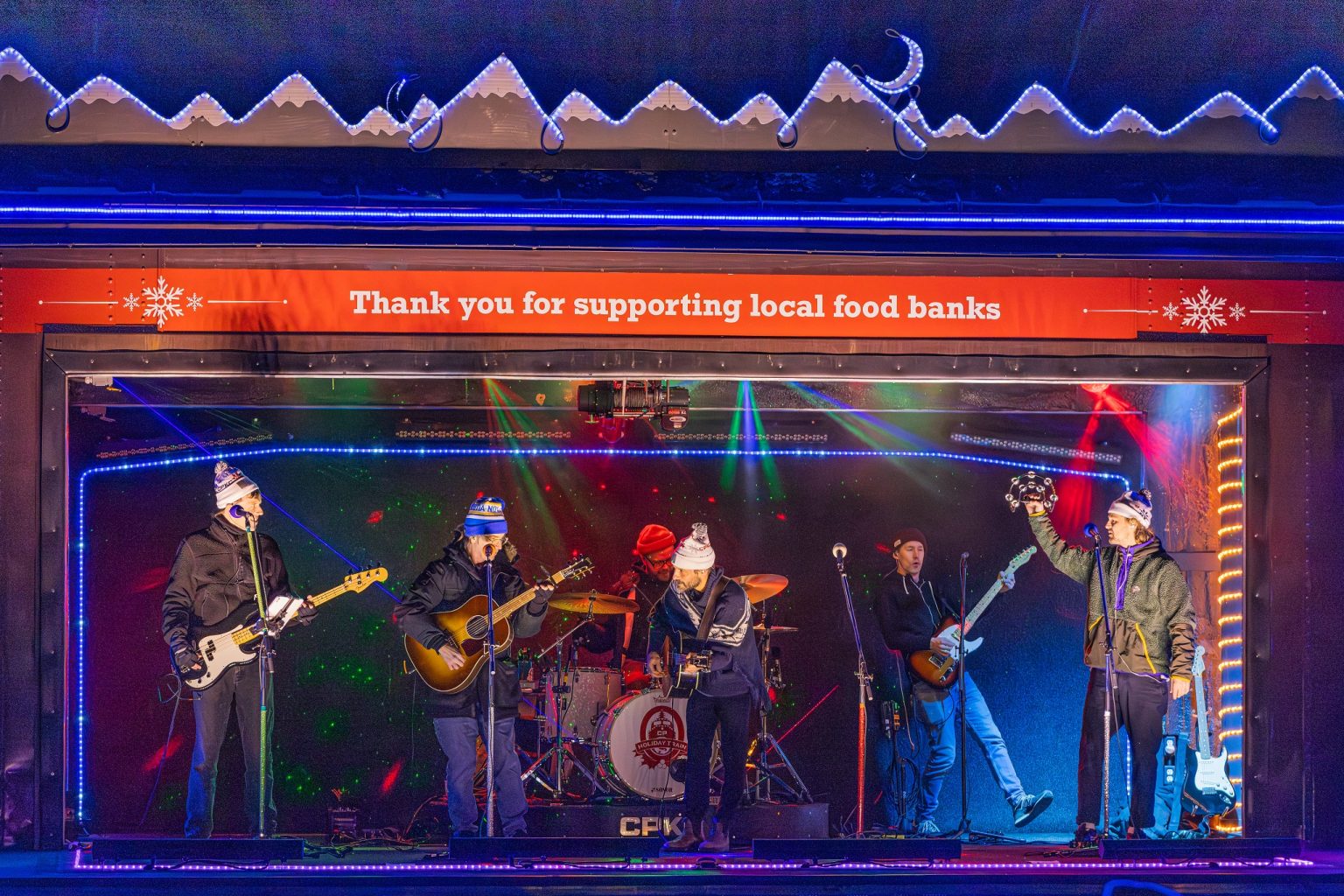 Photos and a review of Anyway Gang performing on the CP Holiday Train