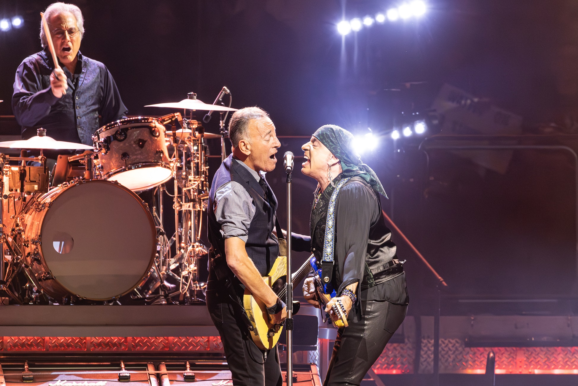 Photos and a review of Bruce Springsteen in Ottawa | Alan Cross