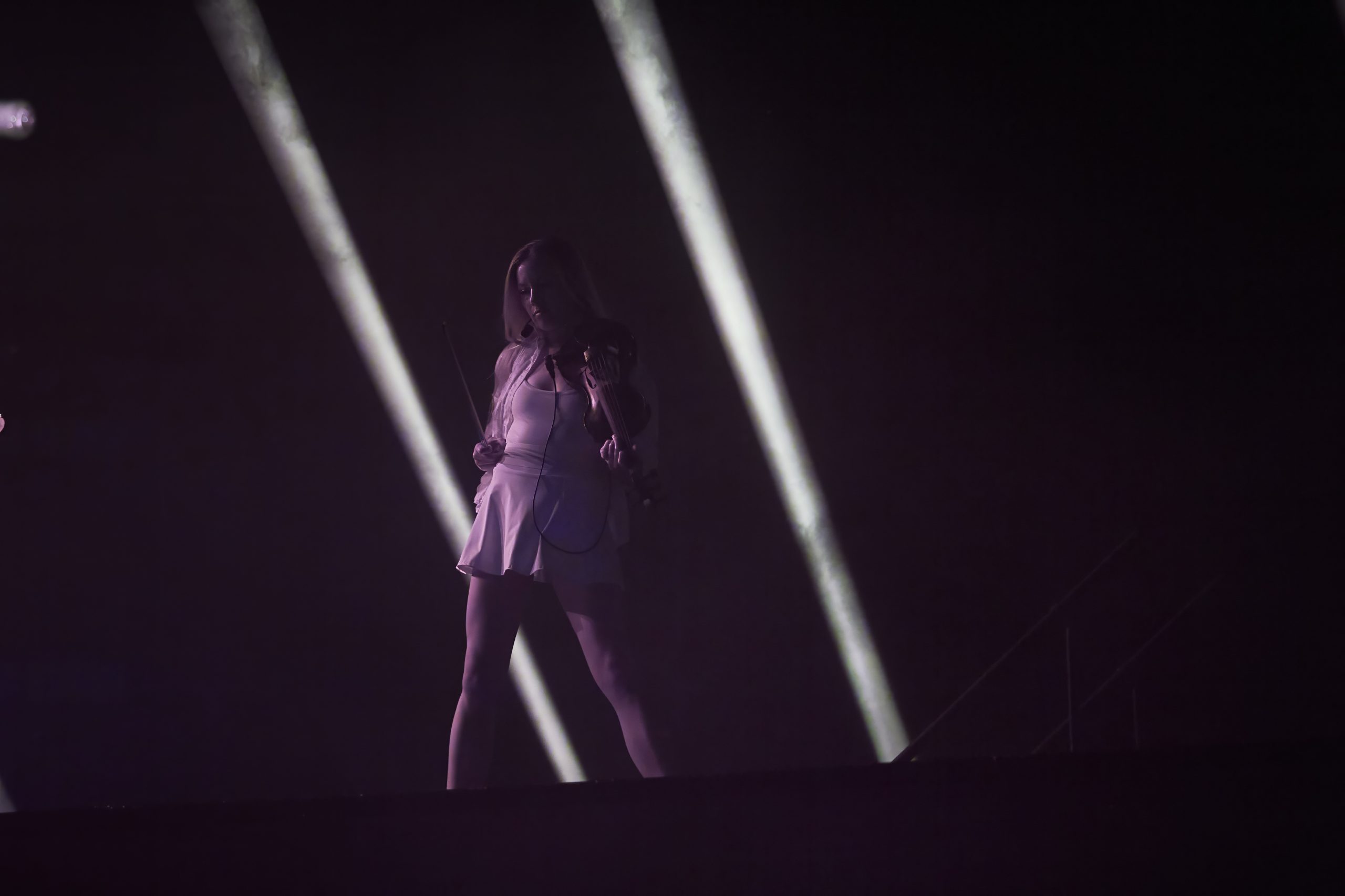 Yet ANOTHER selection of photos from Ottawa Bluesfest 2025: Sarah ...