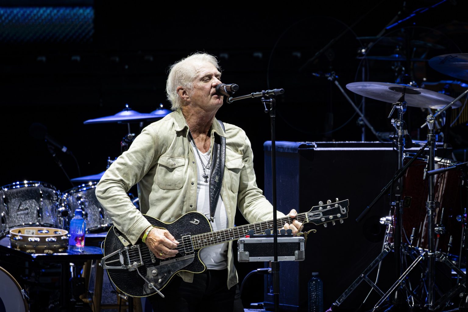 Photos and a review of The Who and Tom Cochrane in Toronto | Alan Cross
