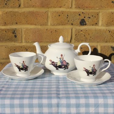 Gift Idea: The Blur Tea Set | Alan Cross