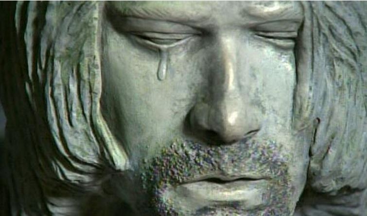New Statue of Kurt Cobain Unveiled in His Hometown. And It's Crying ...