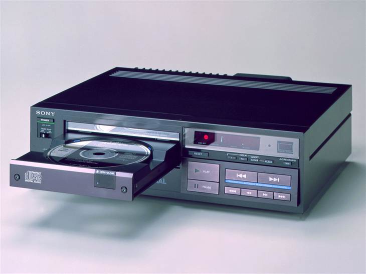 30 Facts About CD Players on the 30th Anniversary of the Introduction ...