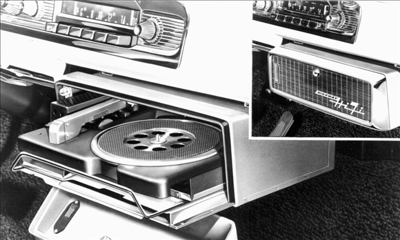 The In-Car Turntable Returns! | Alan Cross